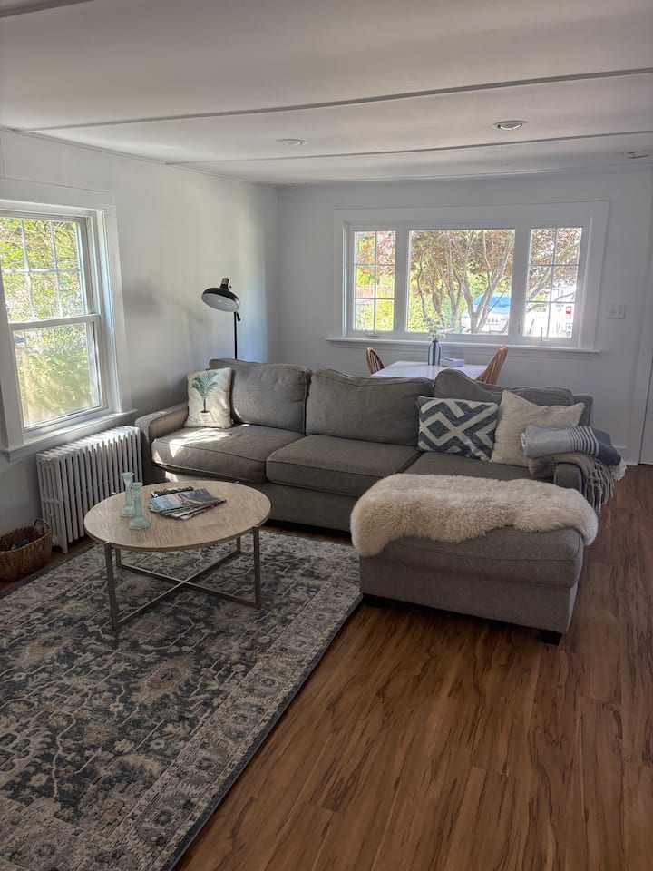 Cozy Coastal Cottage In Gloucester, Massachusetts - Hammond Castle Museum