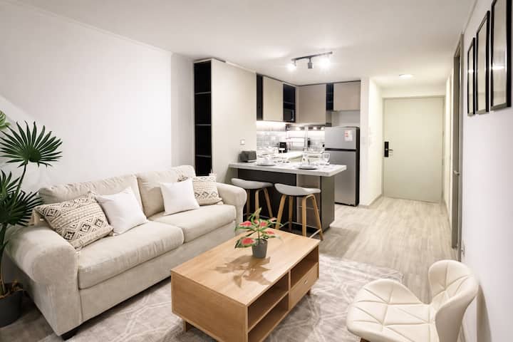 Moderno Depto. Céntrico | Movistar Y Atracciones - Quinta Normal