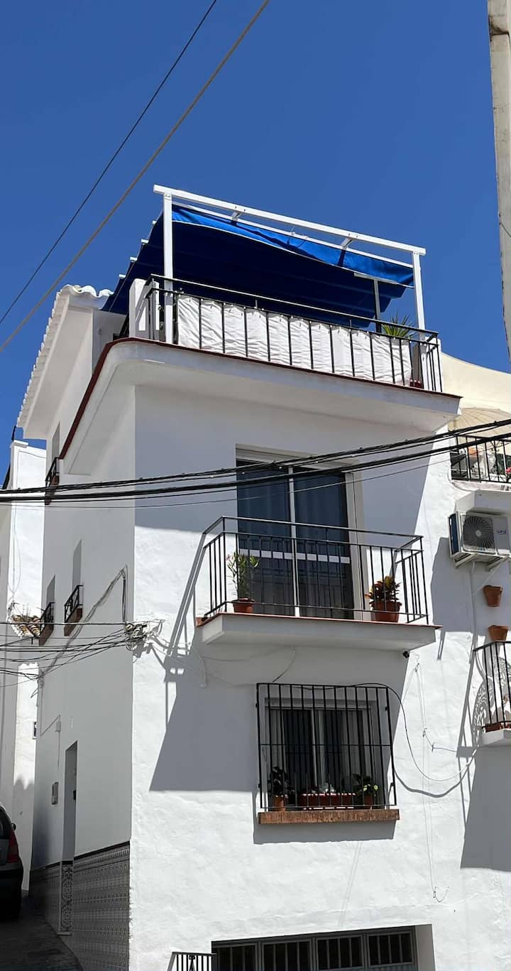 Room To Rent In Torrox Pueblo - Torrox Costa