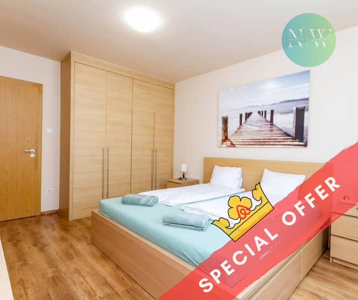 2bdr Contempo Retreat With Free Parking By Nw - 부다페스트