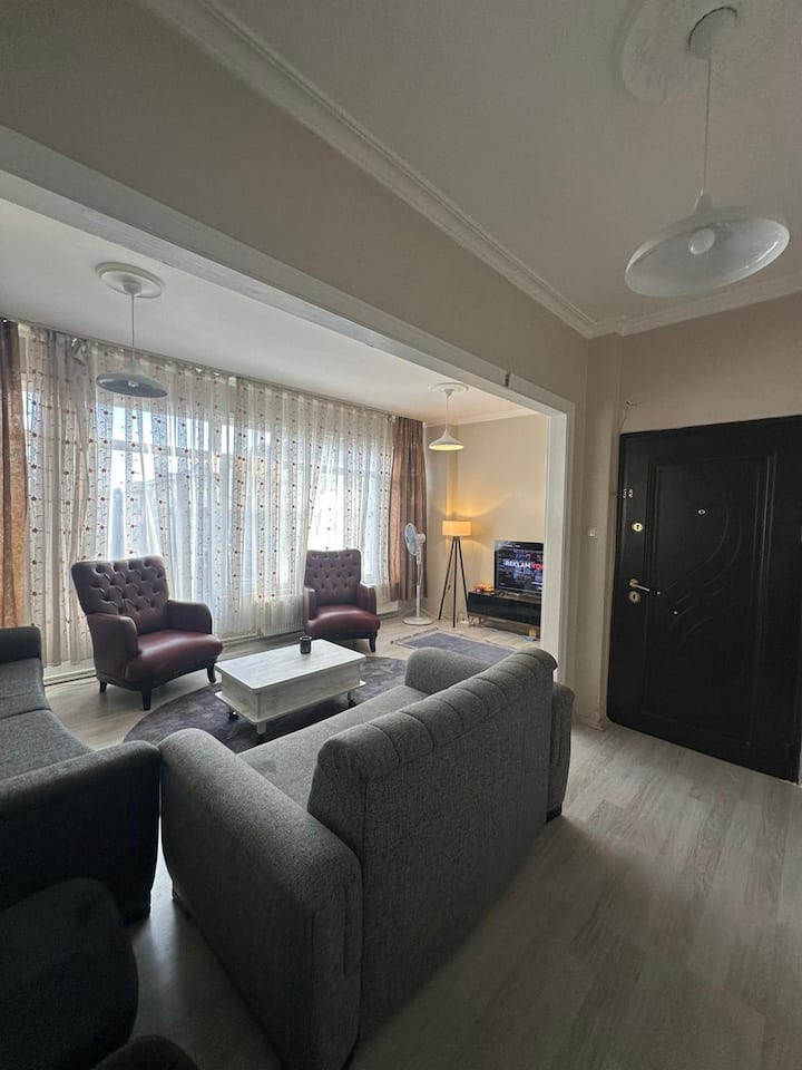 Kadikoyde Merkezi Ev - Heybeliada