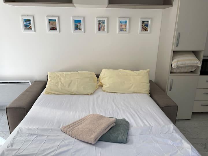 Menton Studio Lumineux Plage & Gare à Pied - Monte Carlo