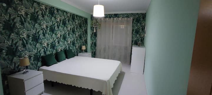 T2 Espaçoso Numa Zona Tranquila - Vila Real de Santo António