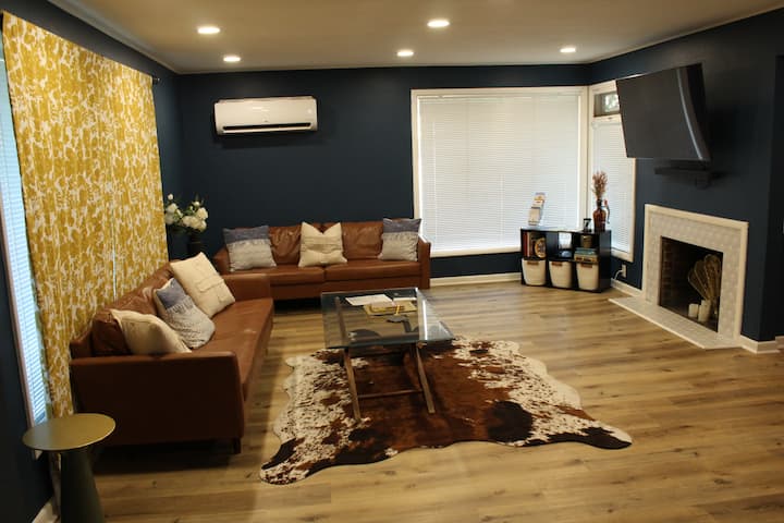 The Nest With Firepit & Backyard Oasis - Klamath Falls, OR