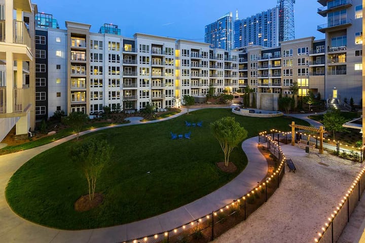 The Peachtree Retreat - Atlanta, GA