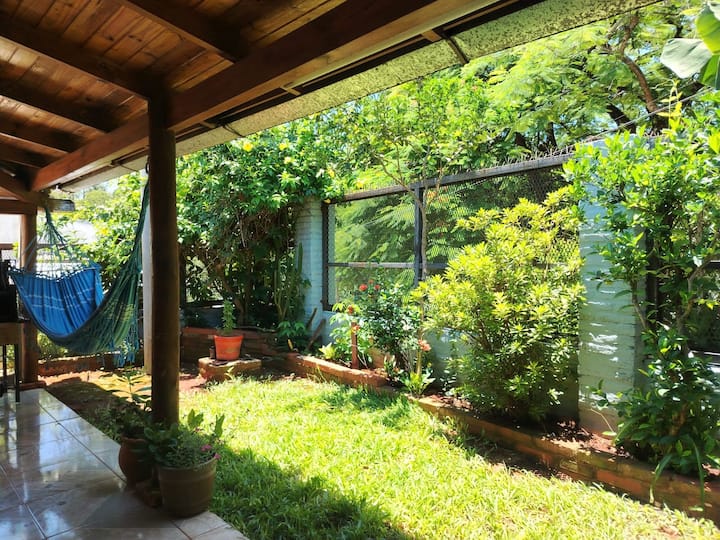 Posada Las Morenas / Por Día - Puerto Iguazú