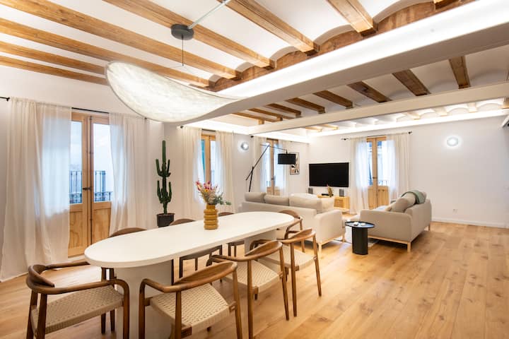 Lux 5 Bedroom Apartment Old Town - Barcelona