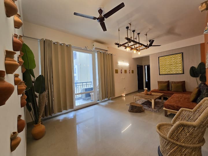 Sannidhi | Terracotta Stay Near Prem Mandir - Vrindavan