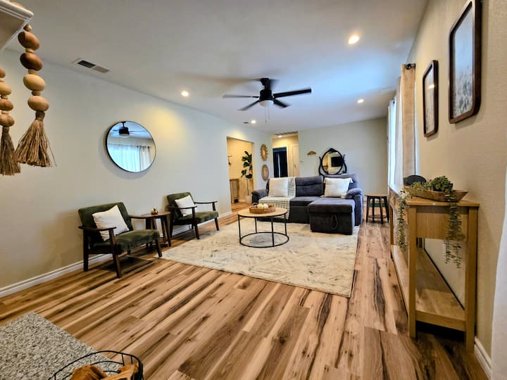 Casa Luna - Lubbock, TX