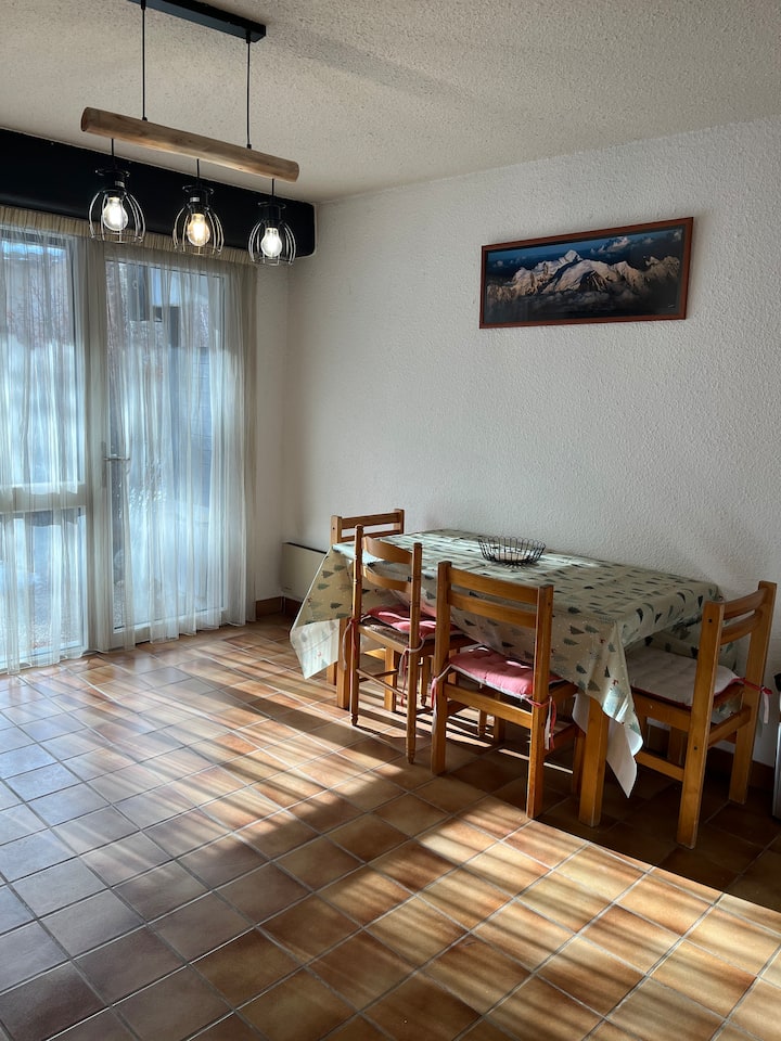 Appartement + Coin Montagnard -Rdj - 4 Pers - La Salle-les-Alpes