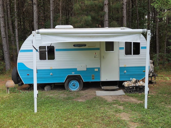 Beach Close Camper Against The Woods - Sunset Beach, NC