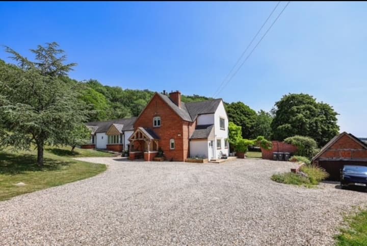 Luxury Country Home With Tennis Court - Stratford-upon-Avon