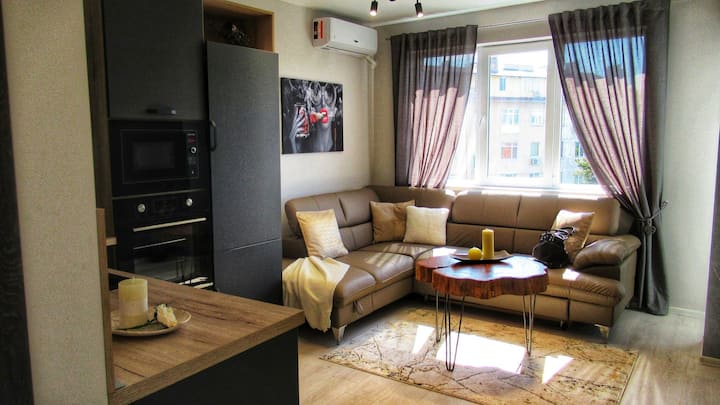 Port View Residence - Varna