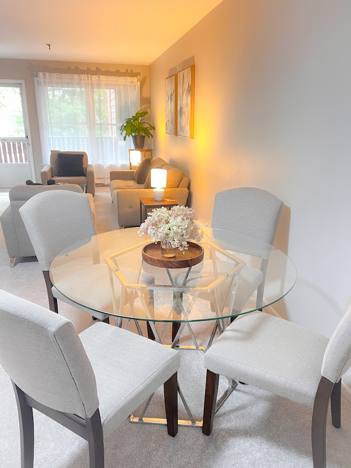 Downtown 2br–ideal Mid-term Stay Near Uvm & Uvmmc - Burlington, VT