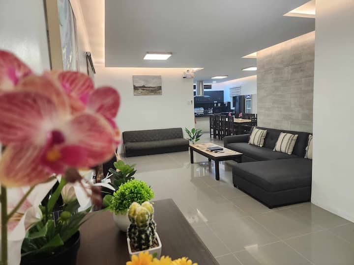 Dove Villa Unit 3 - 5br - Angeles