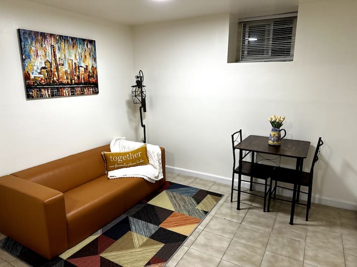 Cozy Luxe Apartment - Minutes To Manhattan - North Bergen, NJ