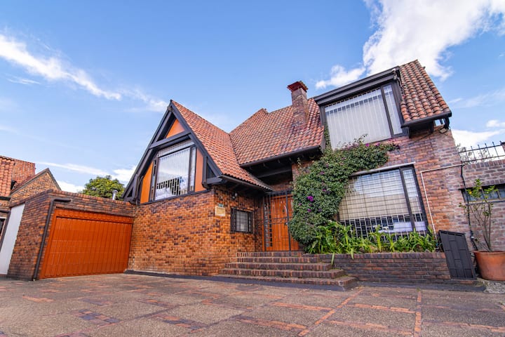 ¡Glorious Swiss Chalet & Chimney ~ Gym & Bbq - La Calera