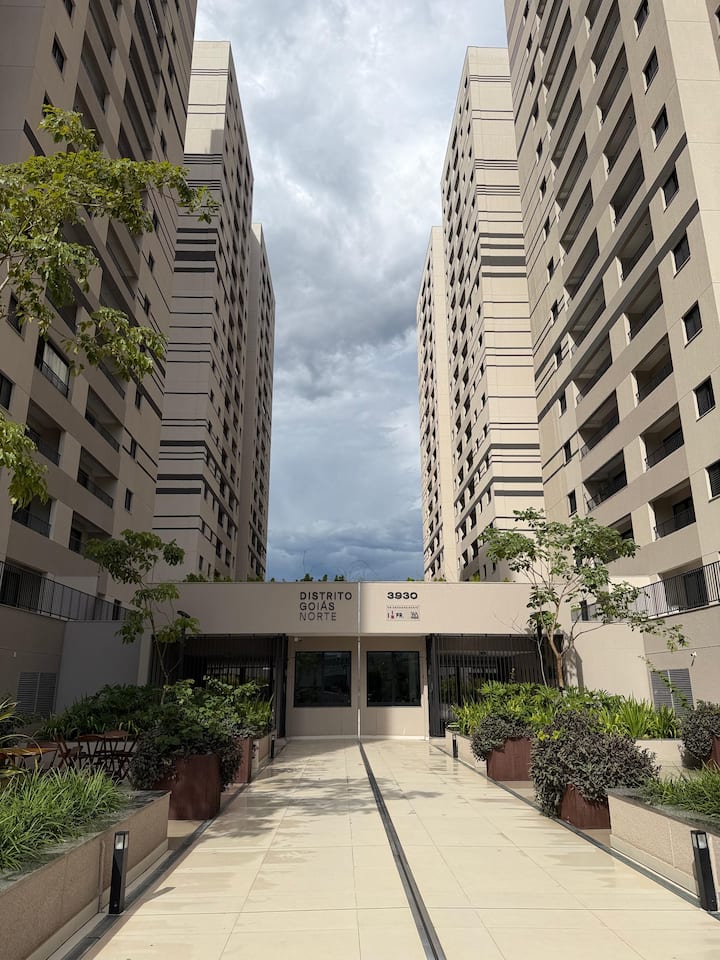 Apto Novo, 2 Qts, ÓTima Localização, 5 Pessoas - 고이아니아