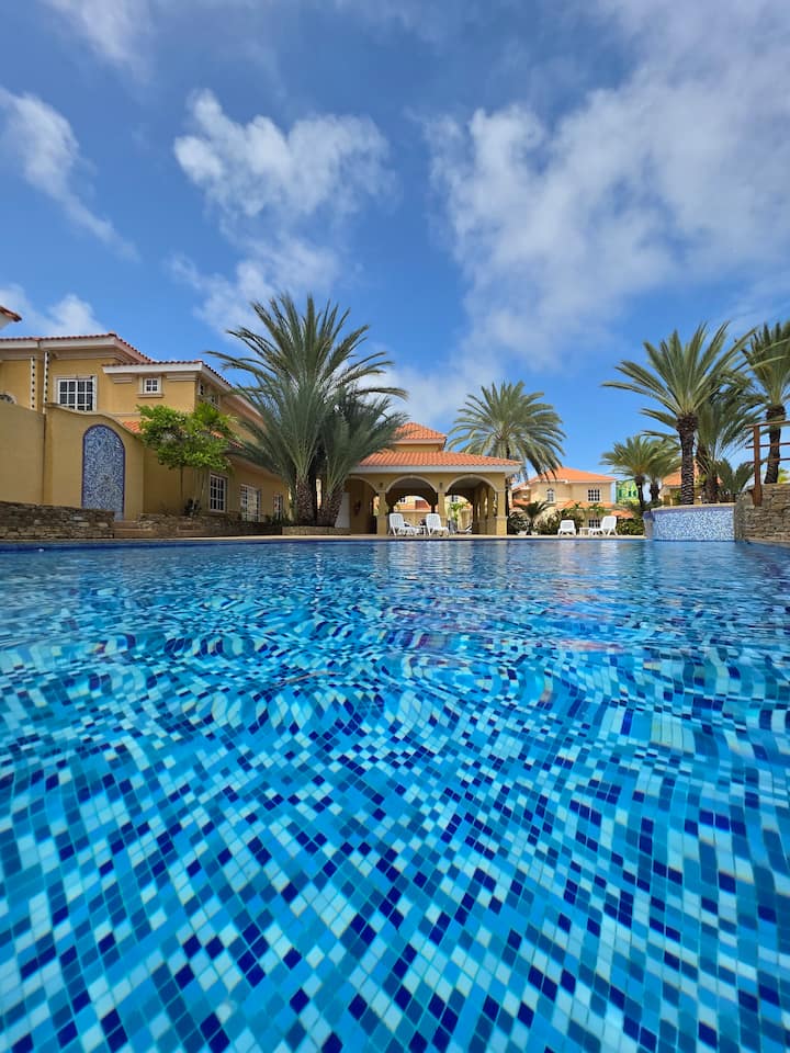 Casa Top En La Isla, Todo Cerca - Venezuela