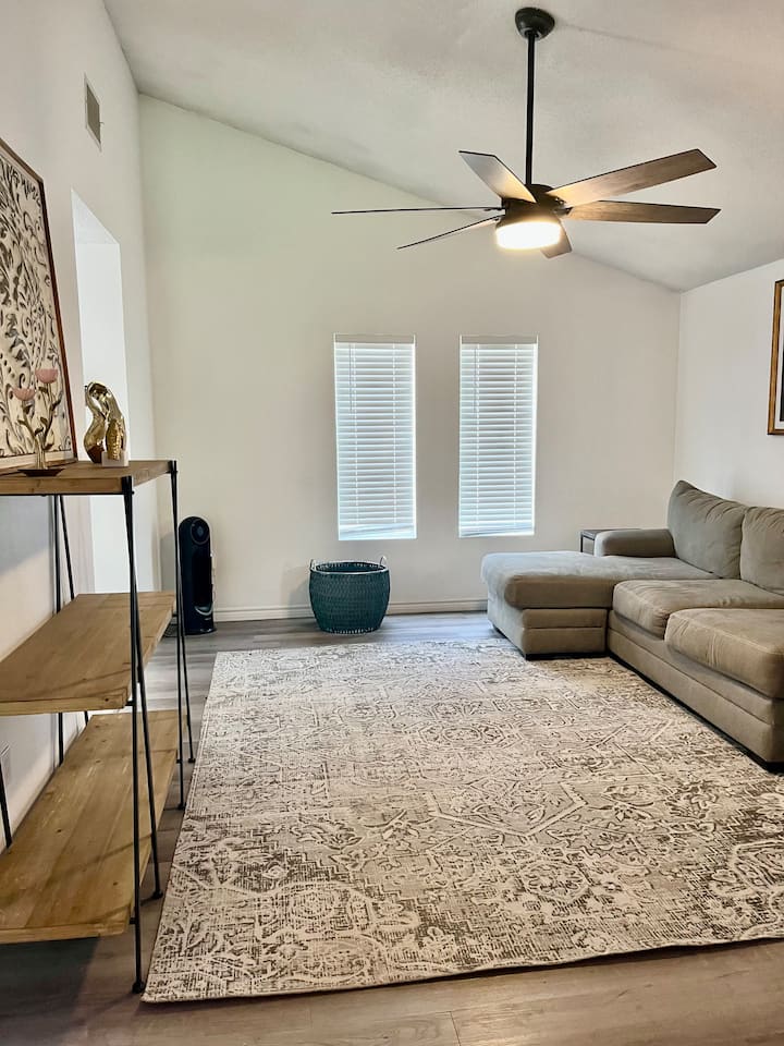 Updated Near Texas Tech/fire Pit/big Yard - Lubbock, TX