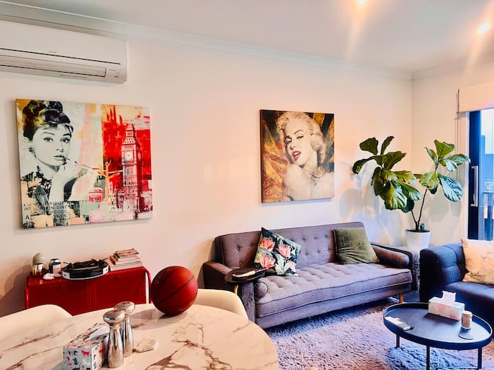 Spacious Modern Family 3b3b+garage Port Melbourne - Melbourne