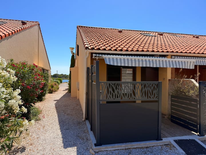 Agréable Maisonnette Bord Du Lac - Leucate