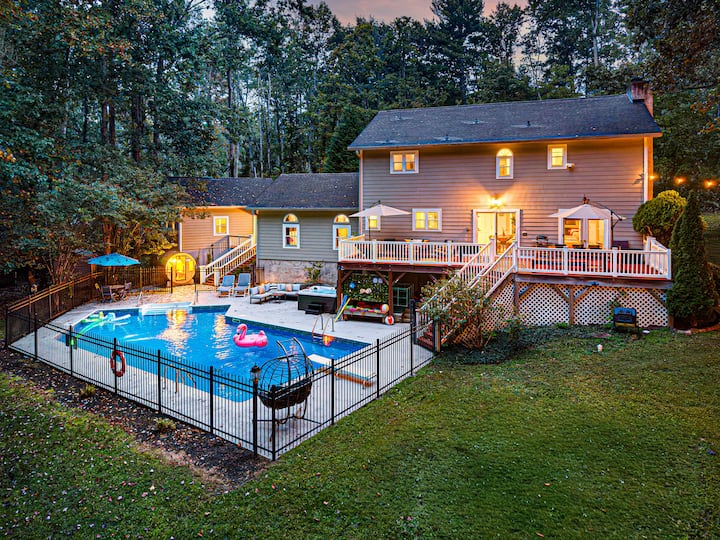 New! Pool, Sauna, Hottub, Firepit Near Lake Julian - Sierra Nevada