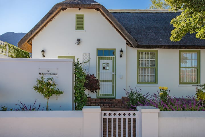 Squirrel Cottage - Franschhoek