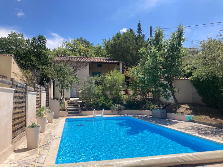 Maison Avec Piscine Et Jardin Clos 6 Personnes - Valensole