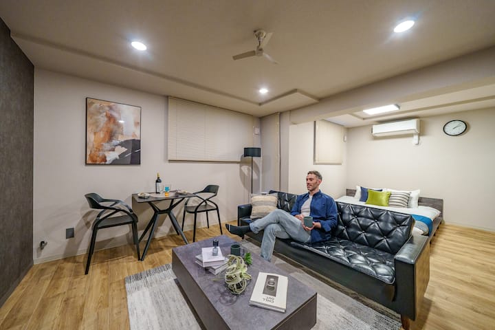 新築｜キングベッド｜札幌駅Taxi10分｜ノマドワーク｜有名ラーメン3店｜狸小路すすきの徒歩圏 A5 - Sapporo