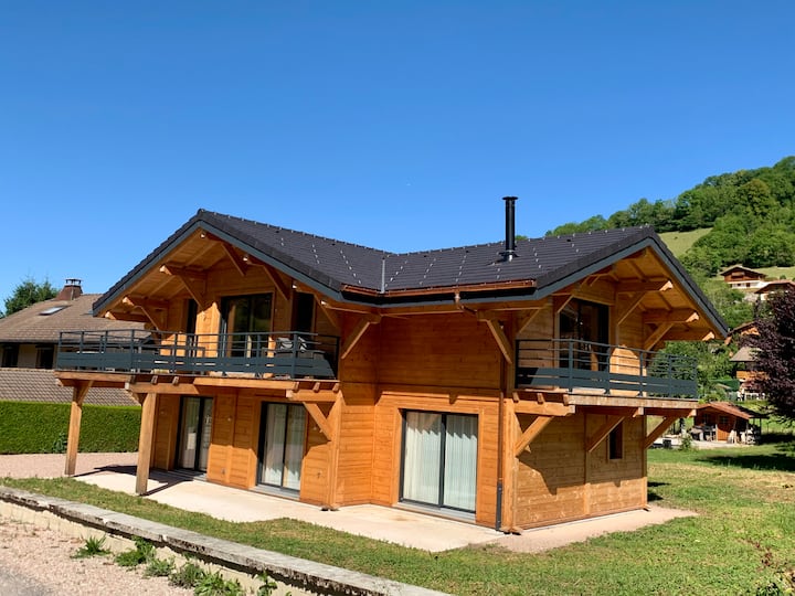 Magnifique Chalet Au Cœur De Bernex - Bernex