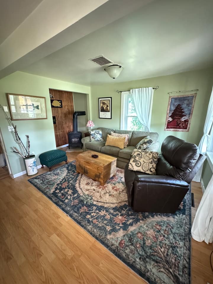 Cozy Rustic 4br Mountain Getaway Near Whiteface - Wilmington, NY