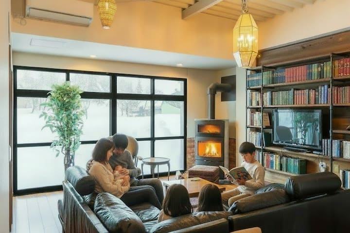越後湯沢駅徒歩5分/ファミリーに最適なスキー場が目の前/源泉掛け流し温泉&薪ストーブでチルタイム - Yuzawa