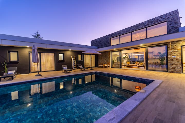 Villa Do Sol — Dream Getaway In Lisbon & Setúbal - Quinta do Conde