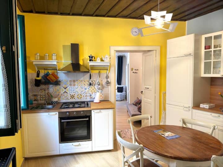 Antica Bifora - Ideale Per Piccole Famiglie - Mandatoriccio