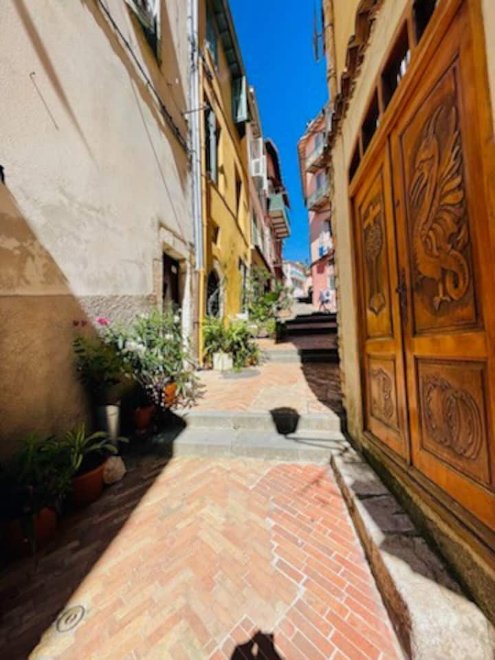 Duplex Atypique Romantique - Villefranche-sur-Mer