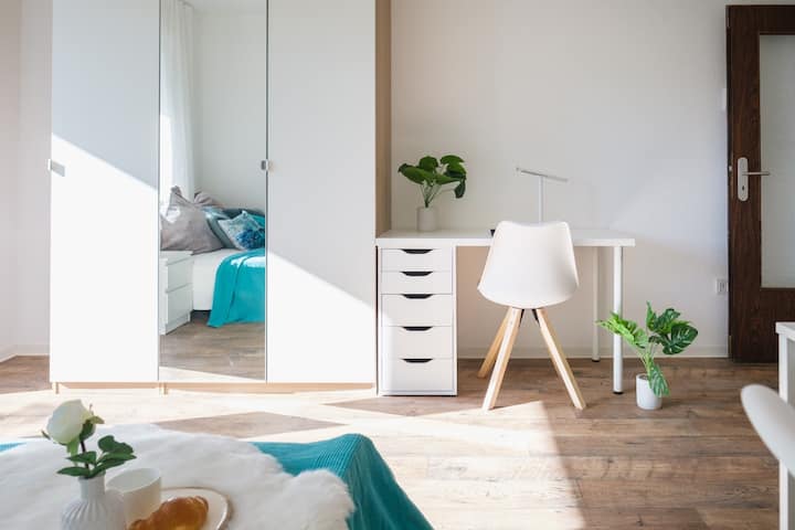 1-zimmer-apartment Mit Balkon - Sarrebruck