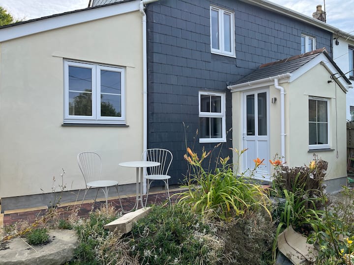 Traditional Cornish Cottage - Bodmin