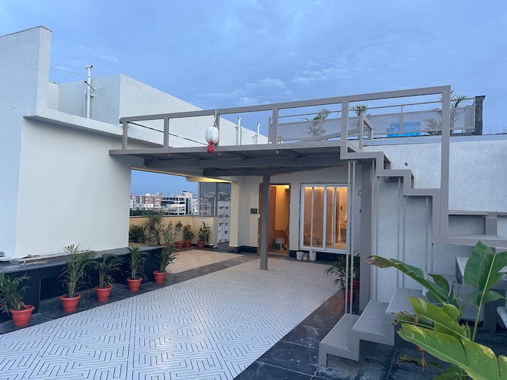 Spacious 8 Bedroom | 4 Seperate 2bhk Units - Hyderabad