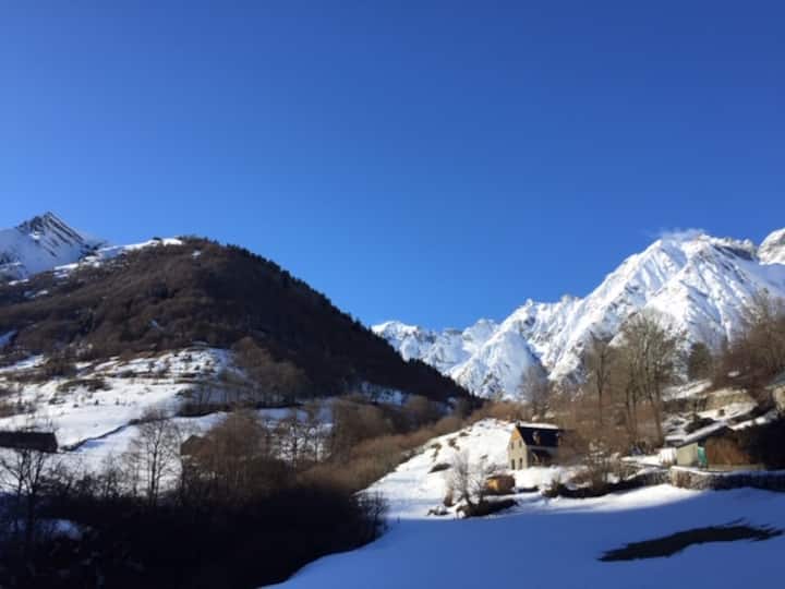 Maison Avec Une Vue Imprenable! - Aragnouet