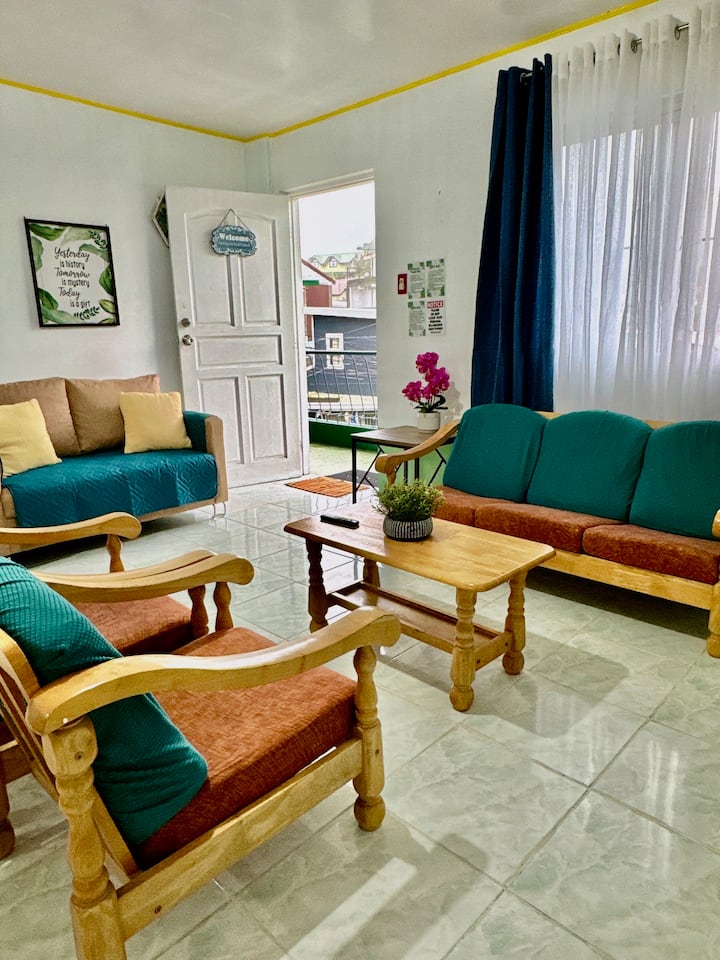 Walking Distance To Burnham Park - Baguio