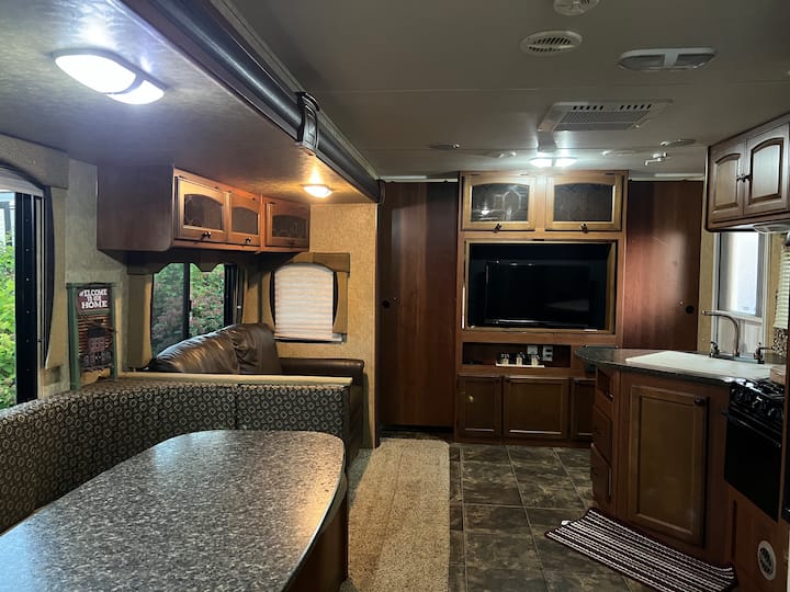 Scott & Ambers Camper - 프린스 에드워드 아일랜드