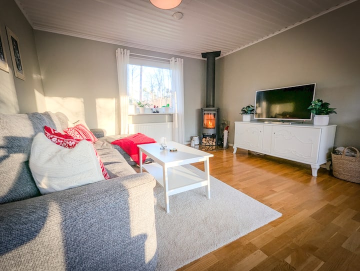 30% Black Fri, Pet Friendly Cozy Autumn Lake Cabin - Ruotsi