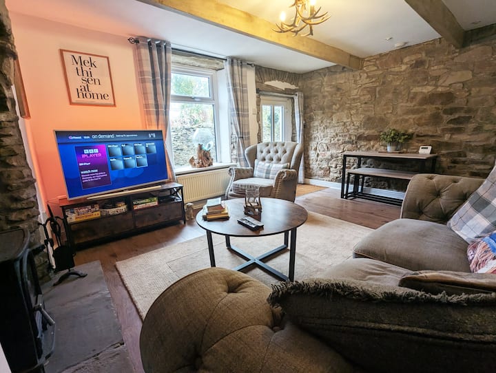 Beautiful Waterfall Cottage With Countryside Walks - Lancashire