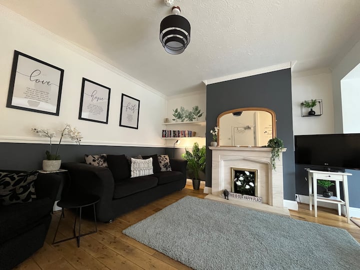 Church View Double En-suite With Free Parking. - Hereford