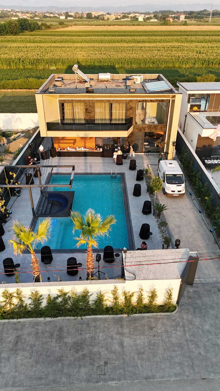 Bliss Luxury Villa - Albanien