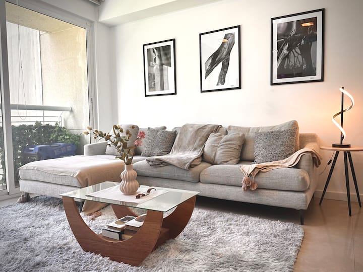 Elegante Apartamento Con Piscina Y Gimnasio - Caracas