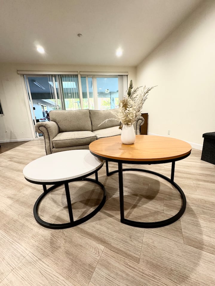 Beautiful House-3 Bedrooms-2 Bathrooms-15’ To Dtla - Montebello, CA