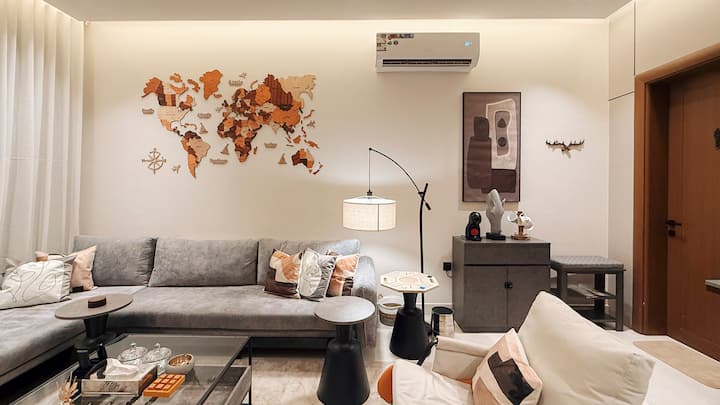 1 Br| Stylish Stay/ 70” Tv & Self Chick-in - Riad