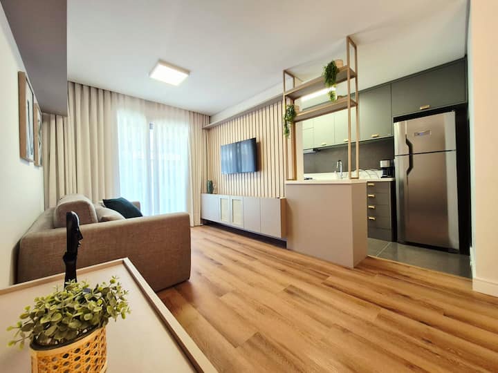 Follow Gramado – Stylish Comfort Near A Charming L - Gramado